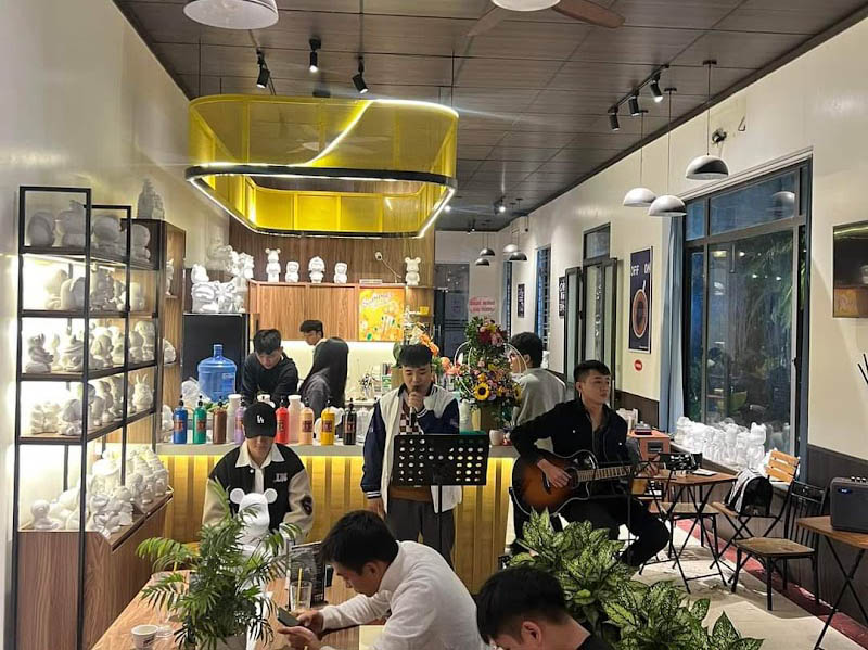 Quán Cafe đánh Cờ - Topin